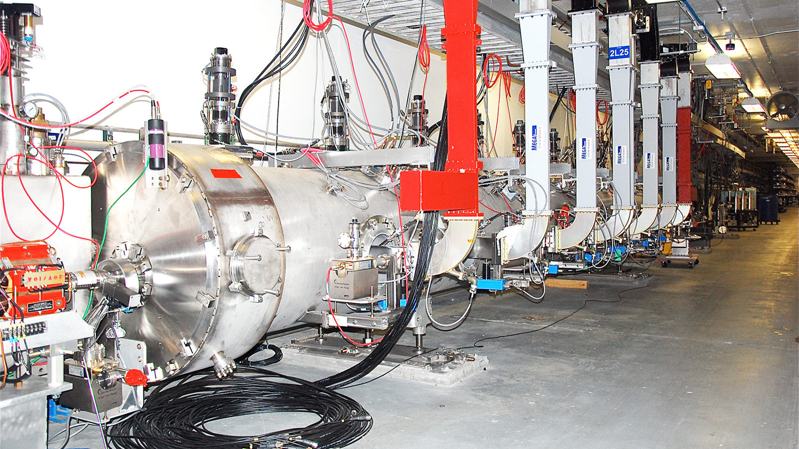 JLab prepares accelerator for new era of exploration | symmetry magazine