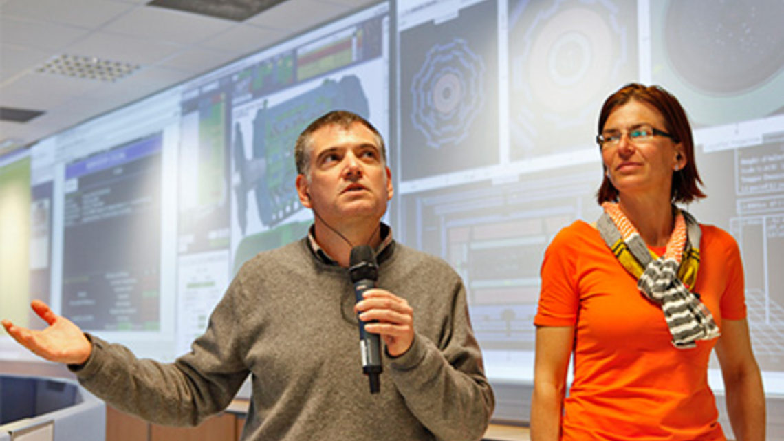 Slideshow: The virtual tourist | symmetry magazine